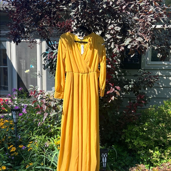Baltic Born | Dresses | Baltic Born Mustard Long Sleeve Maxi Dress ...